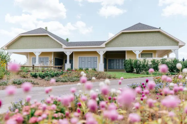 Deluna Recreation - Relax and Play in The Villages®