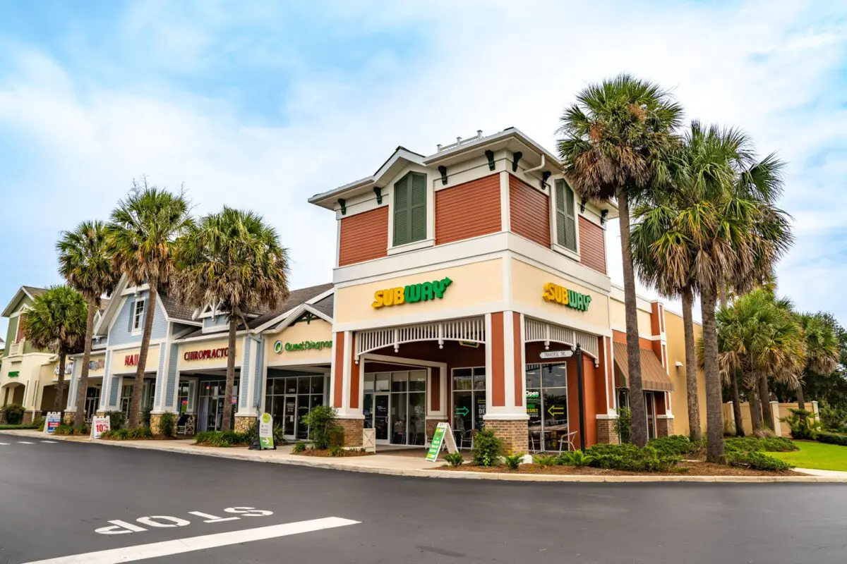 Grand Traverse Plaza - Convenient Shopping and Dining