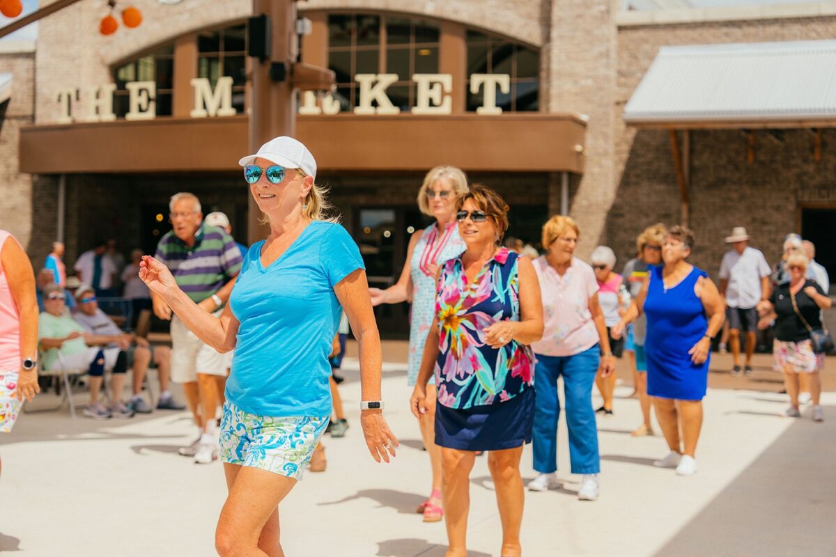 Experience the Lifestyle - Visit The Villages