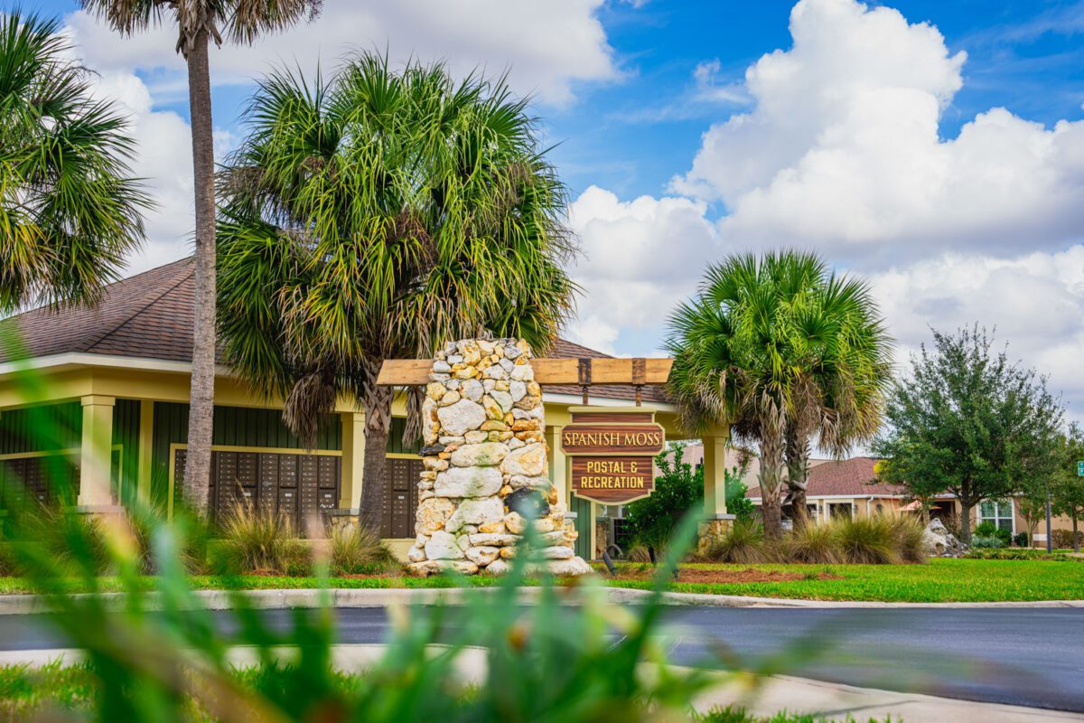 Spanish Moss Recreation | Pool & Bocce Fun